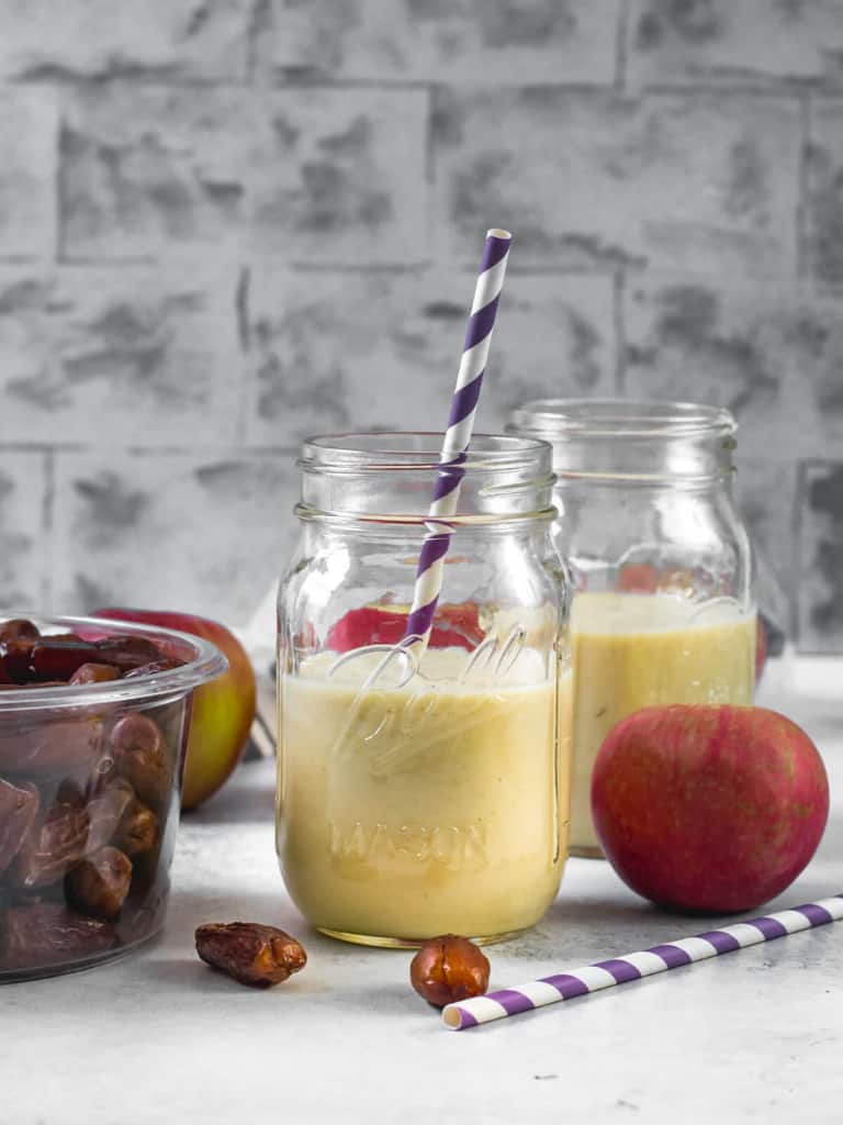 Easy and Delicious Healthy and Easy Apple Smoothie - Simple Indian Meals