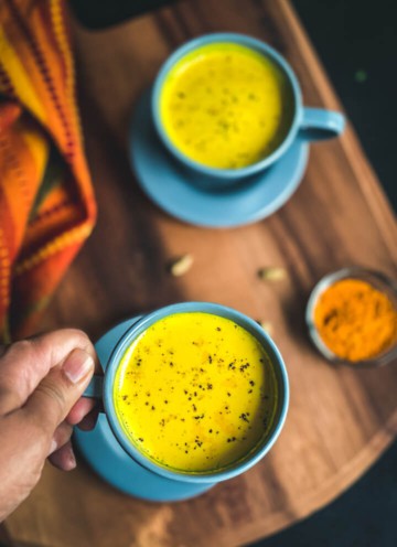 Traditional Golden Turmeric Milk (Haldi Doodh) - Simple Indian Meals