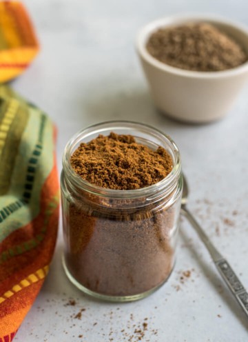 Roasted Cumin (Bhuna Jeera) Powder - Simple Indian Meals