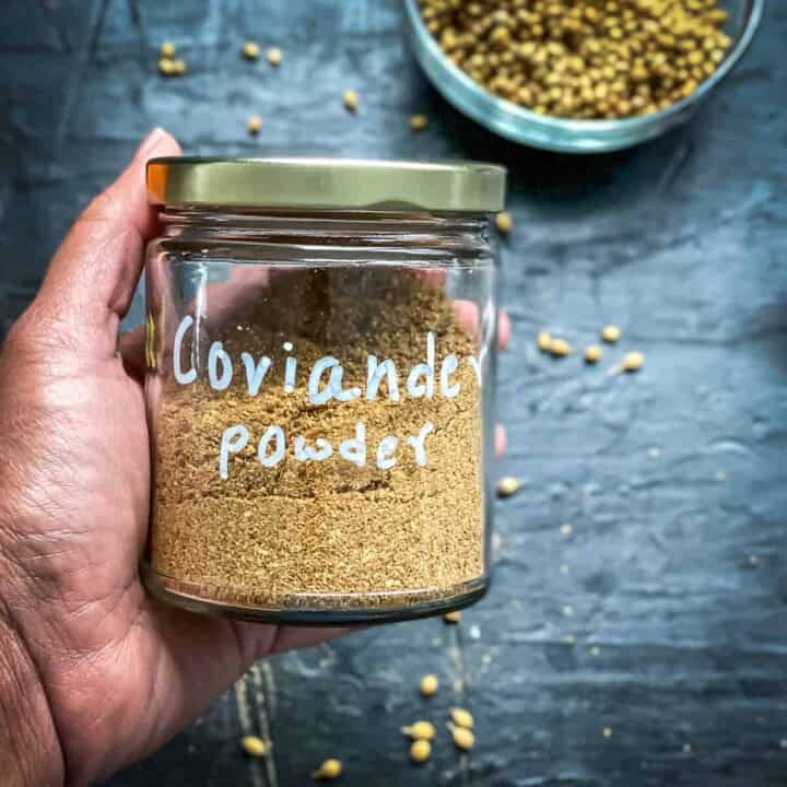 How to make ground coriander (dhaniya powder) - Simple Indian Meals